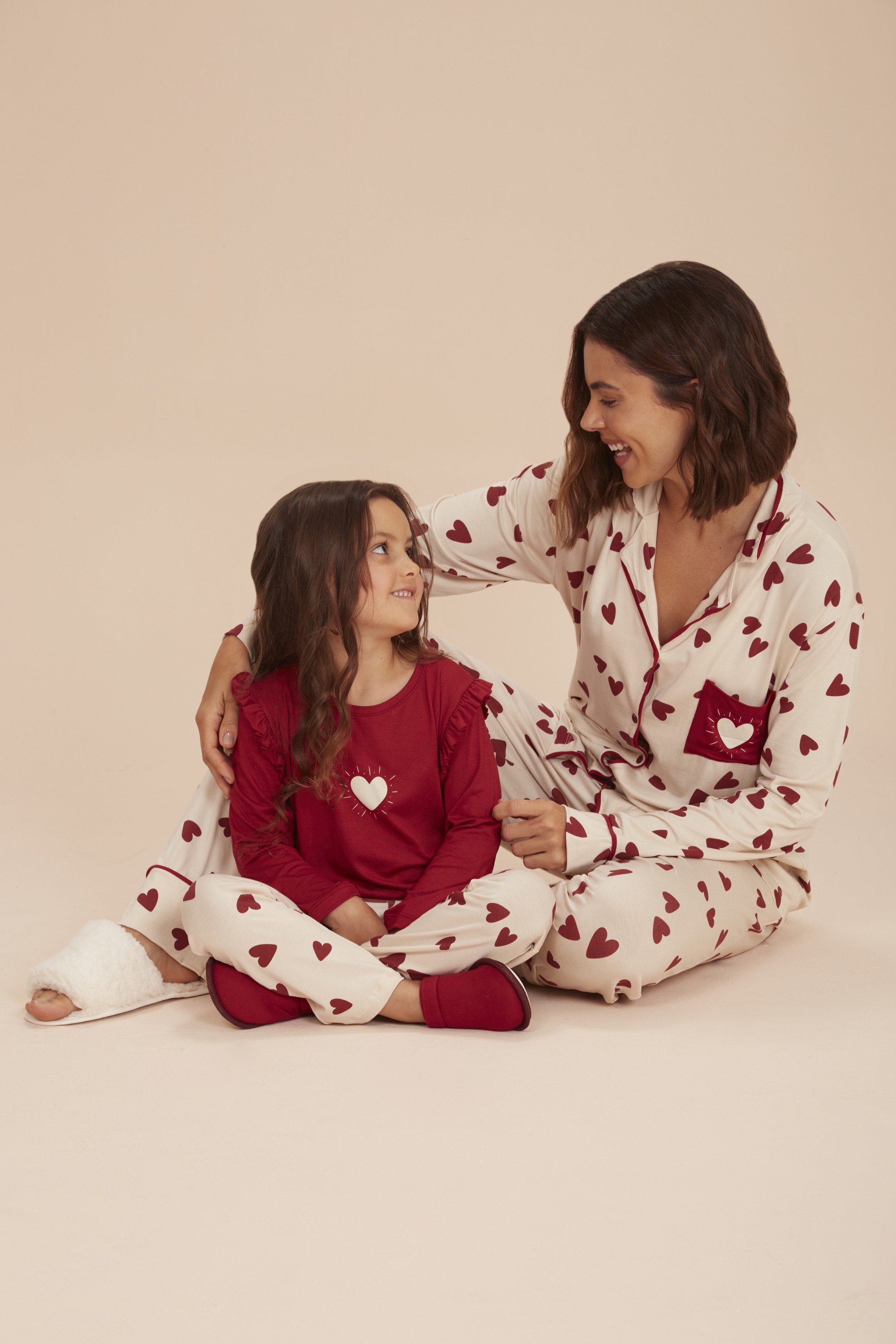 Pijama Longo Infantil Corações Vinho - Suspiro Íntimo